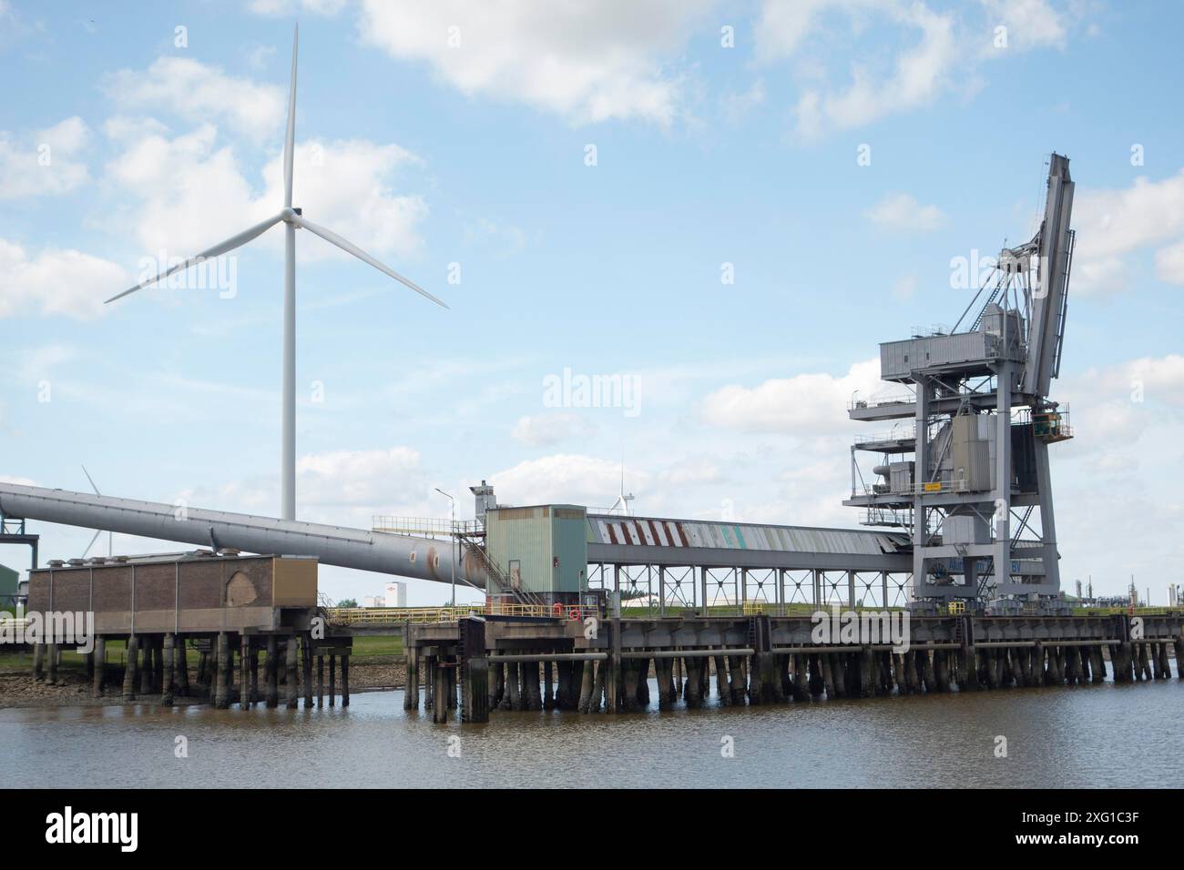 Aluminium plant hi-res stock photography and images - Alamy