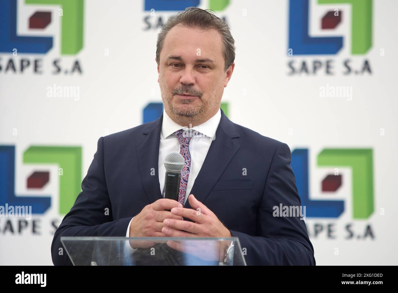 Gabriel andronache hi-res stock photography and images - Alamy