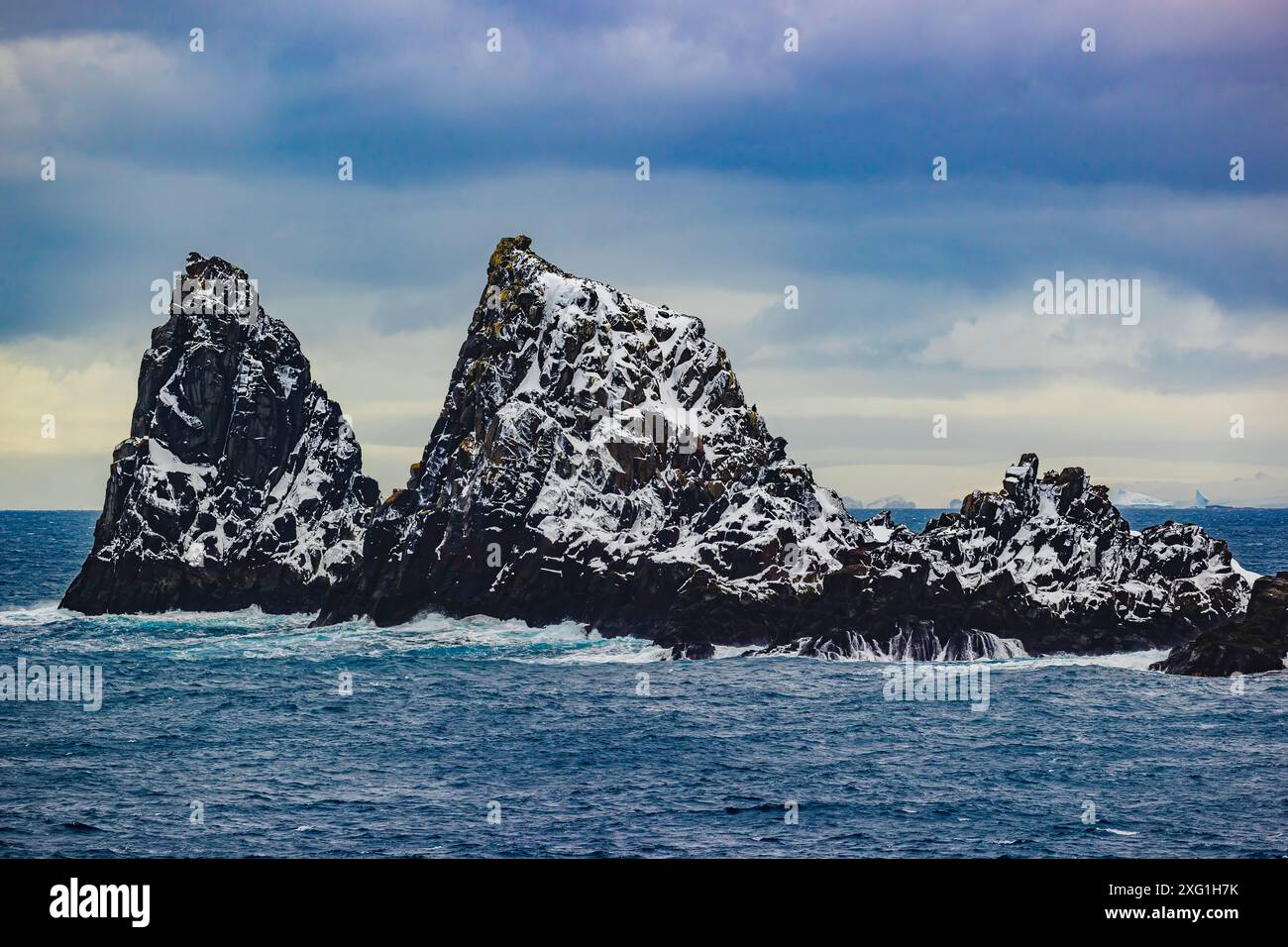 Geological formations around Livingston Island, Antarctica Peninsula ...