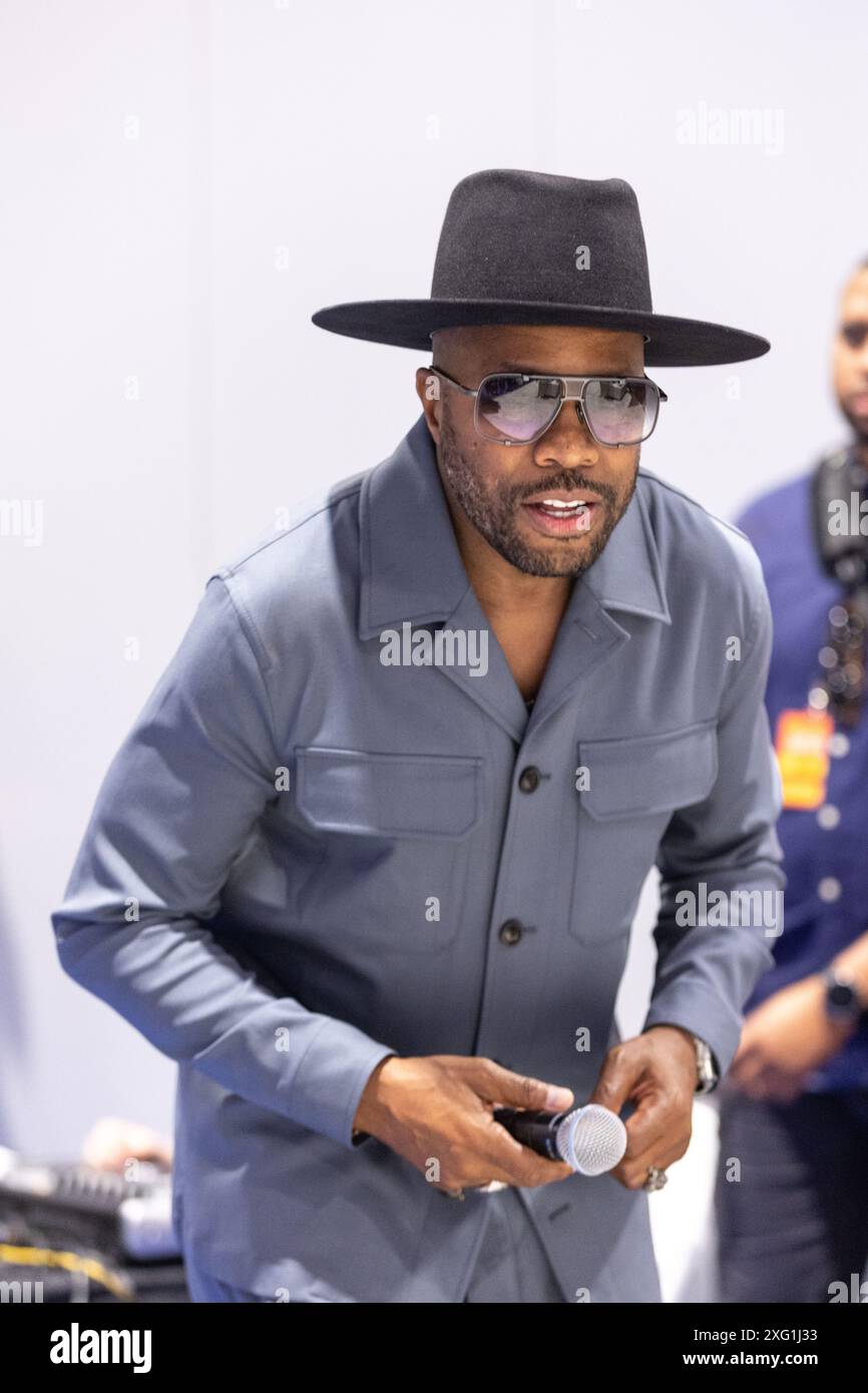 DJ and Hip Hop artist Derrick Jones also known as D-Nice at the 30th ...