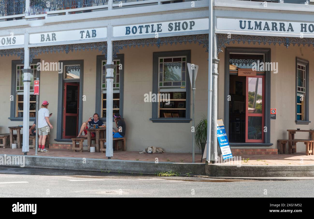 South australia rural australian pub hi-res stock photography and ...