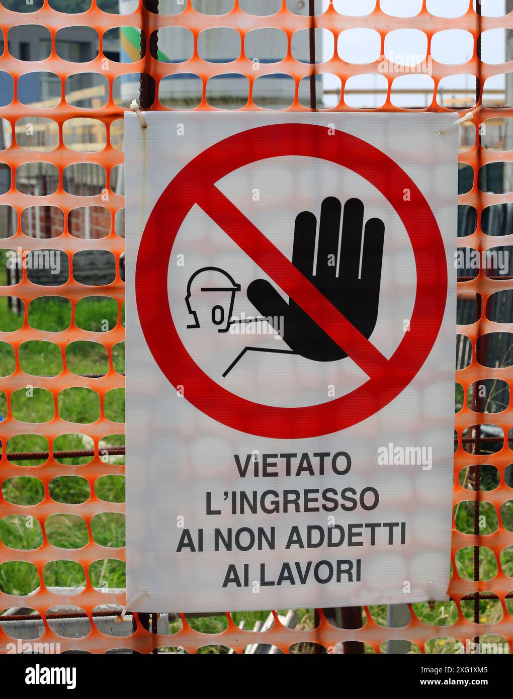 Construction site sign with italian text warning unauthorized personnel ...