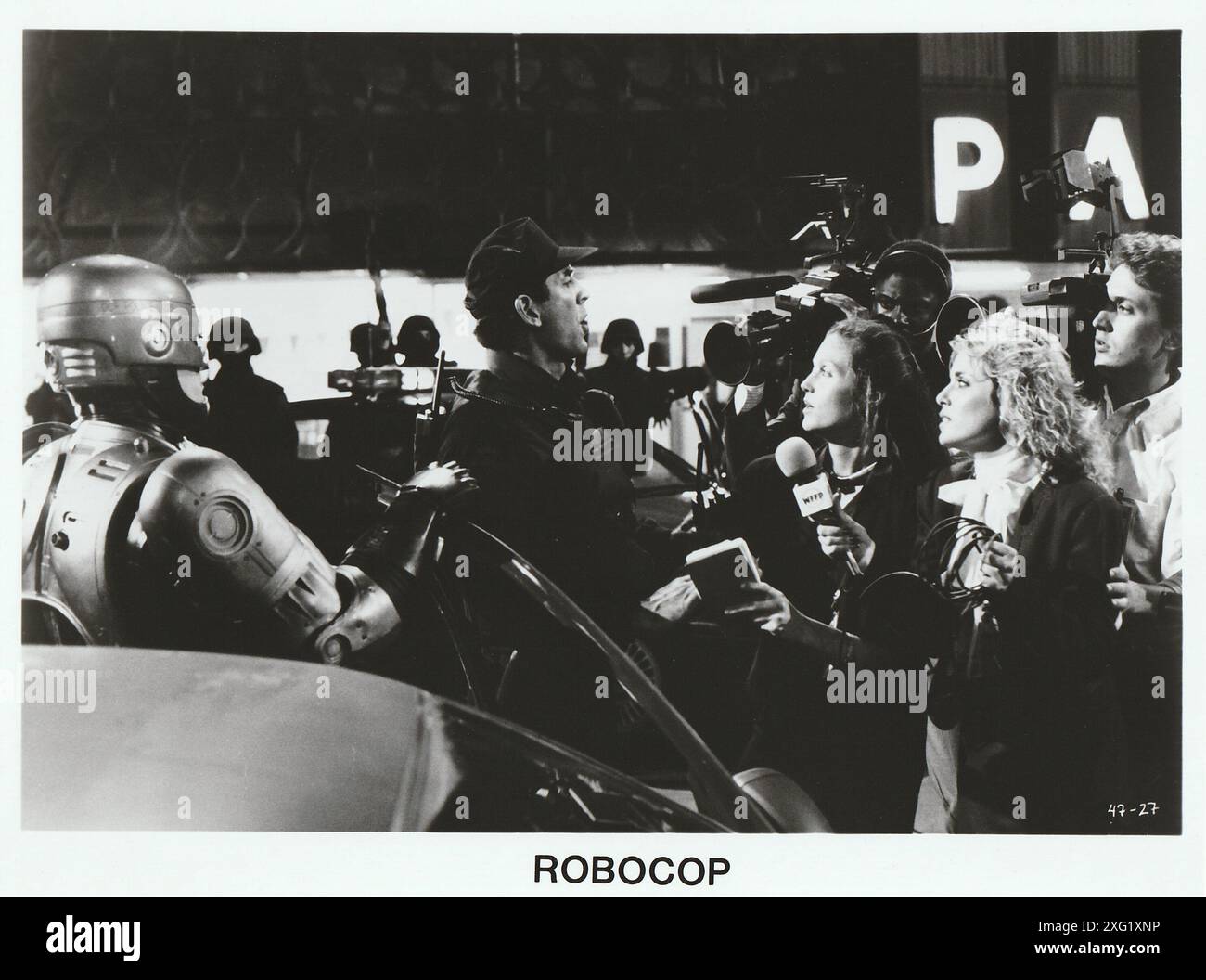 RoboCop (Orion, 1987). Starring Peter Weller Directed By Paul Verhoeven ...