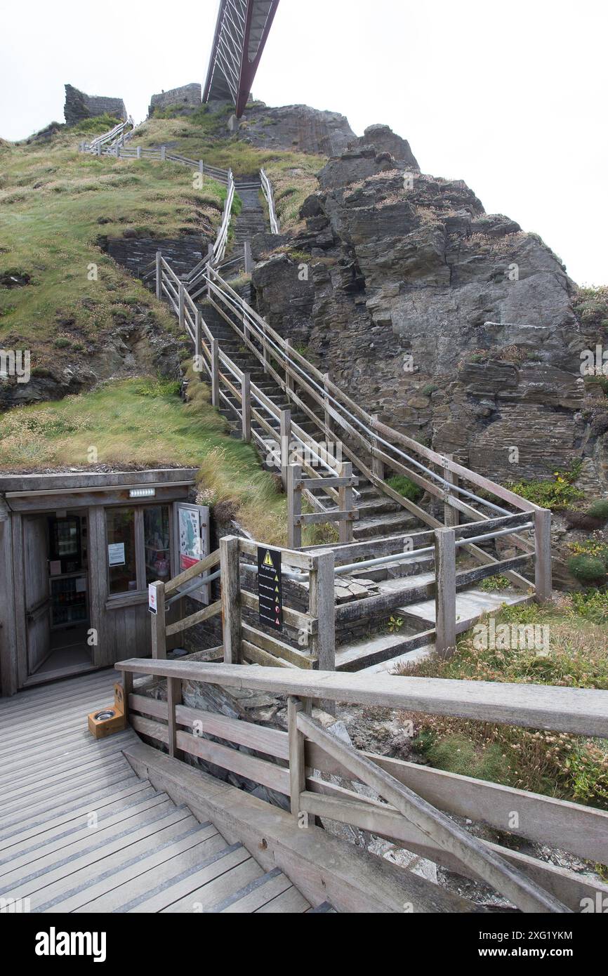 Tintagel headland Cornwall Stock Photo - Alamy