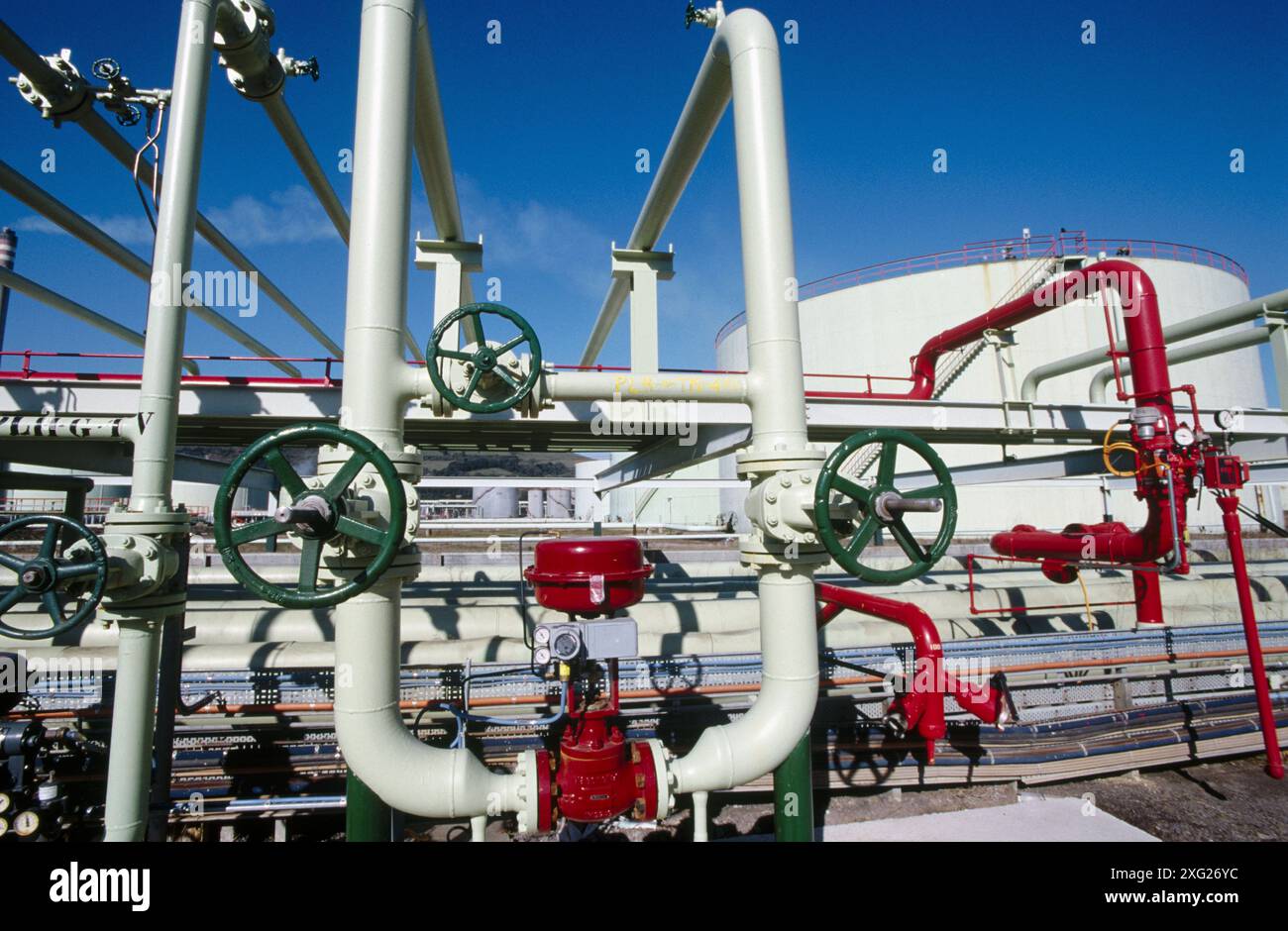Oil refinery. Biscay. Spain Stock Photo - Alamy
