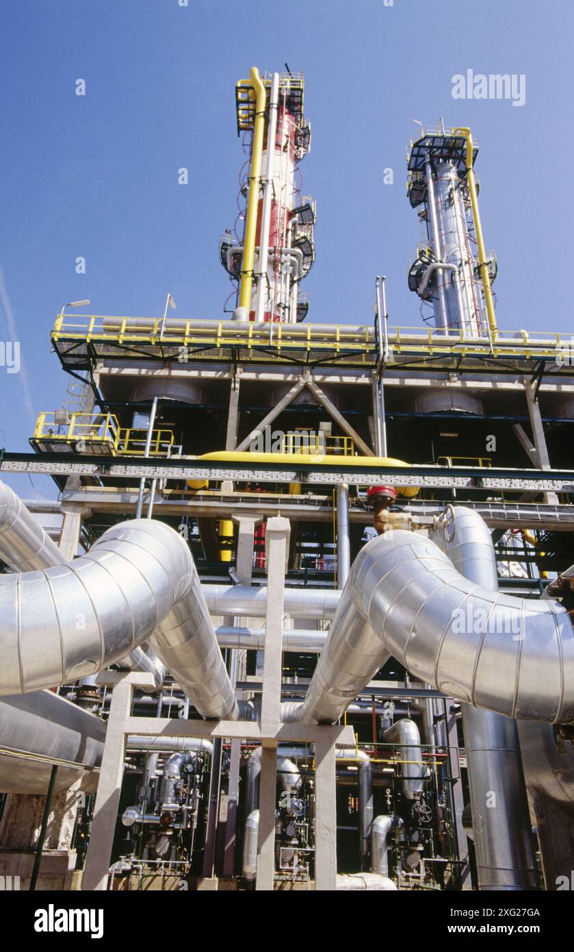 Hydrocracker. Repsol-YPF oil refinery. Tarragona province. Spain Stock ...