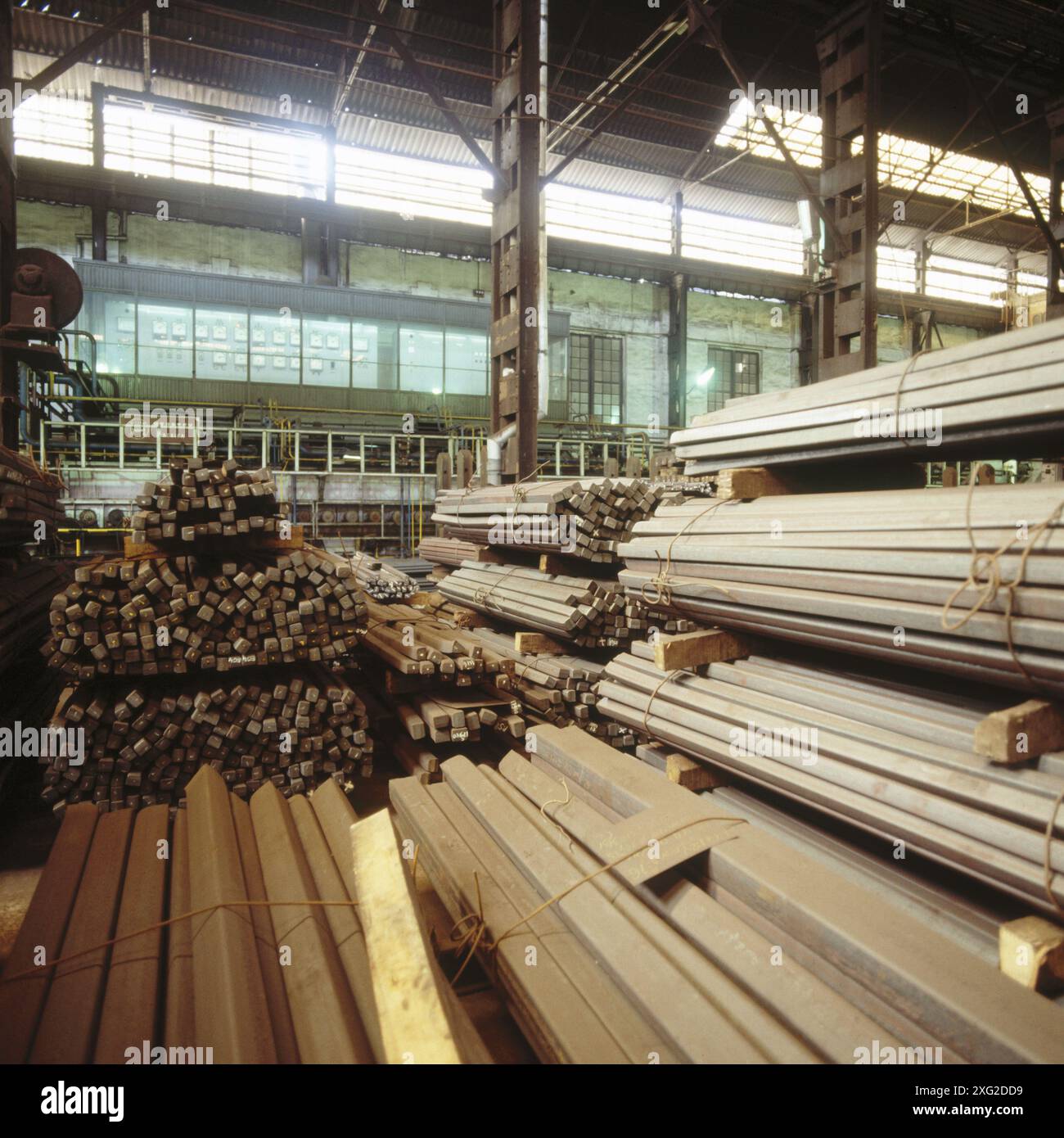 Steel billets hi-res stock photography and images - Alamy