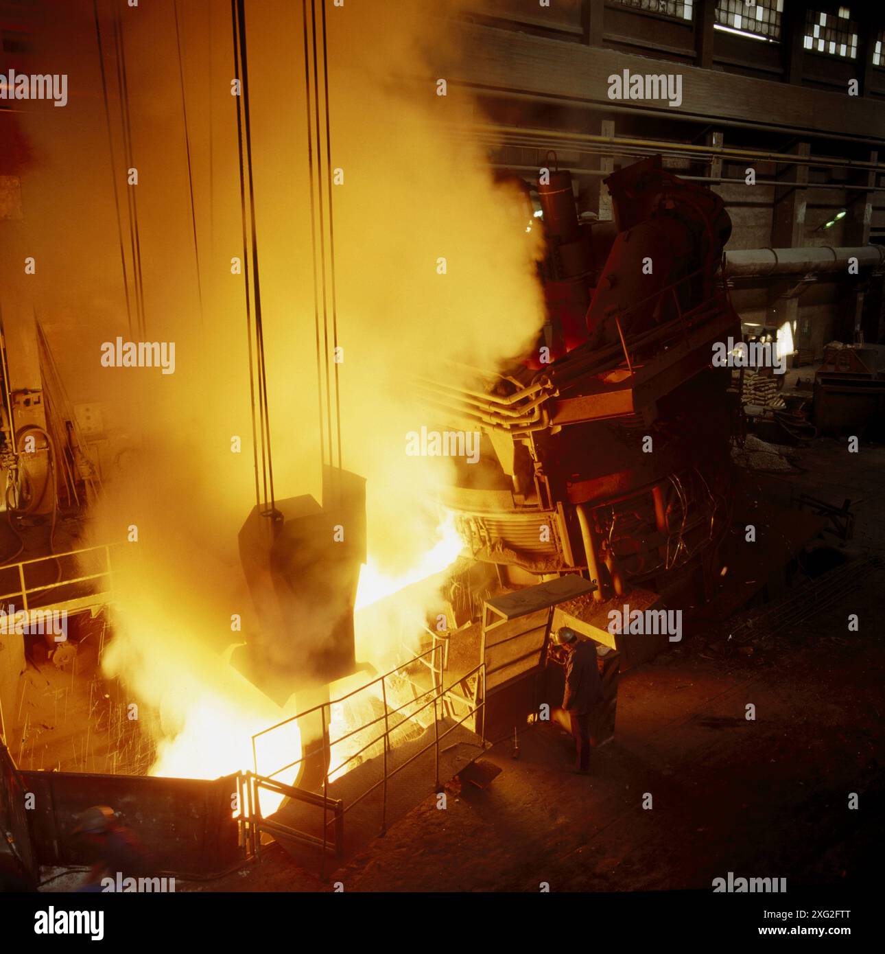 Steel smelting, 50 tonne, electric smelter Stock Photo - Alamy