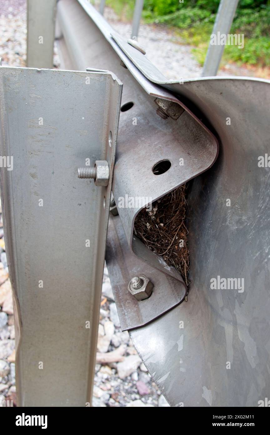 Back side of a safety guardrail Stock Photo - Alamy