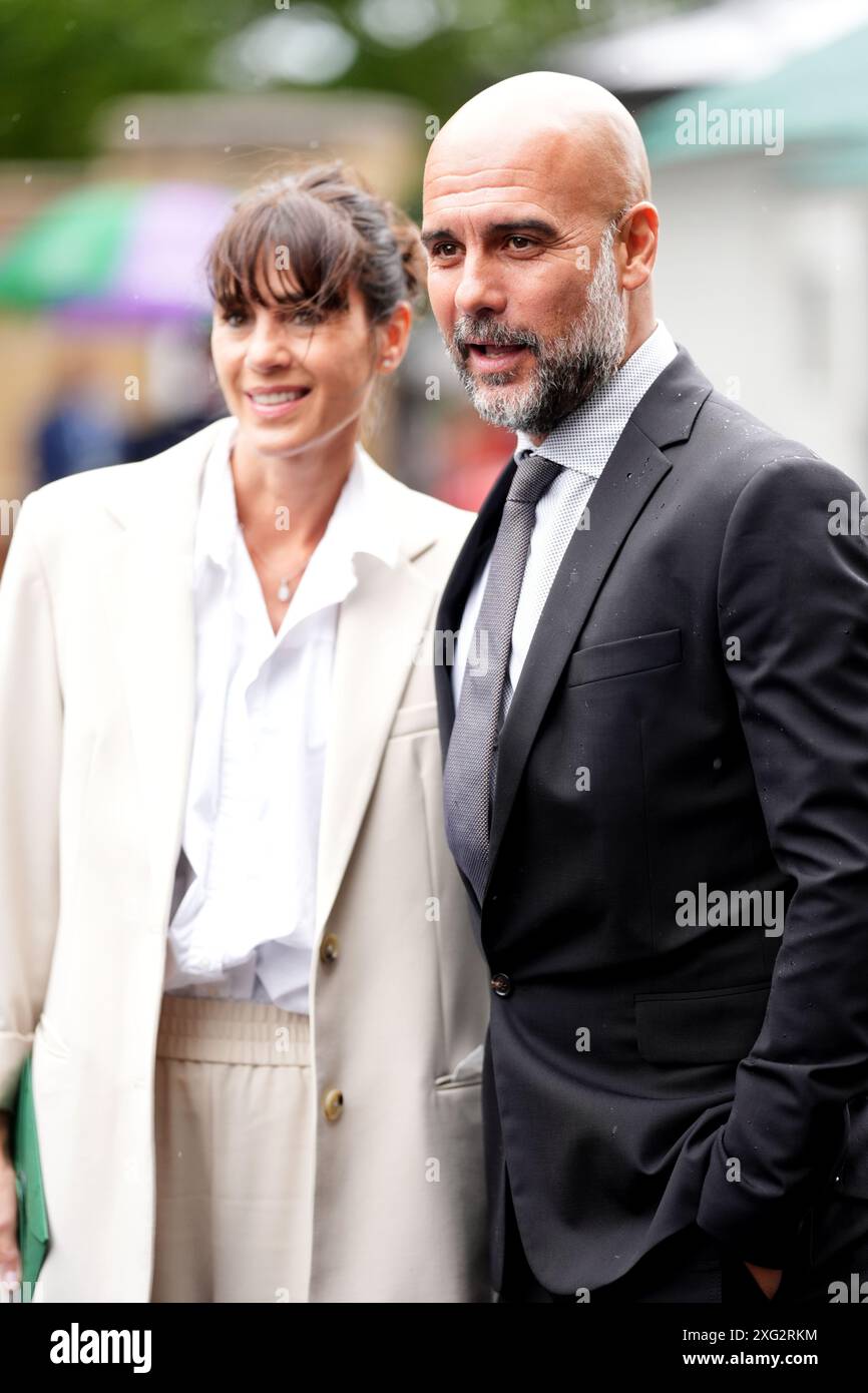 Pep guardiola and wife cristina hi-res stock photography and images - Alamy