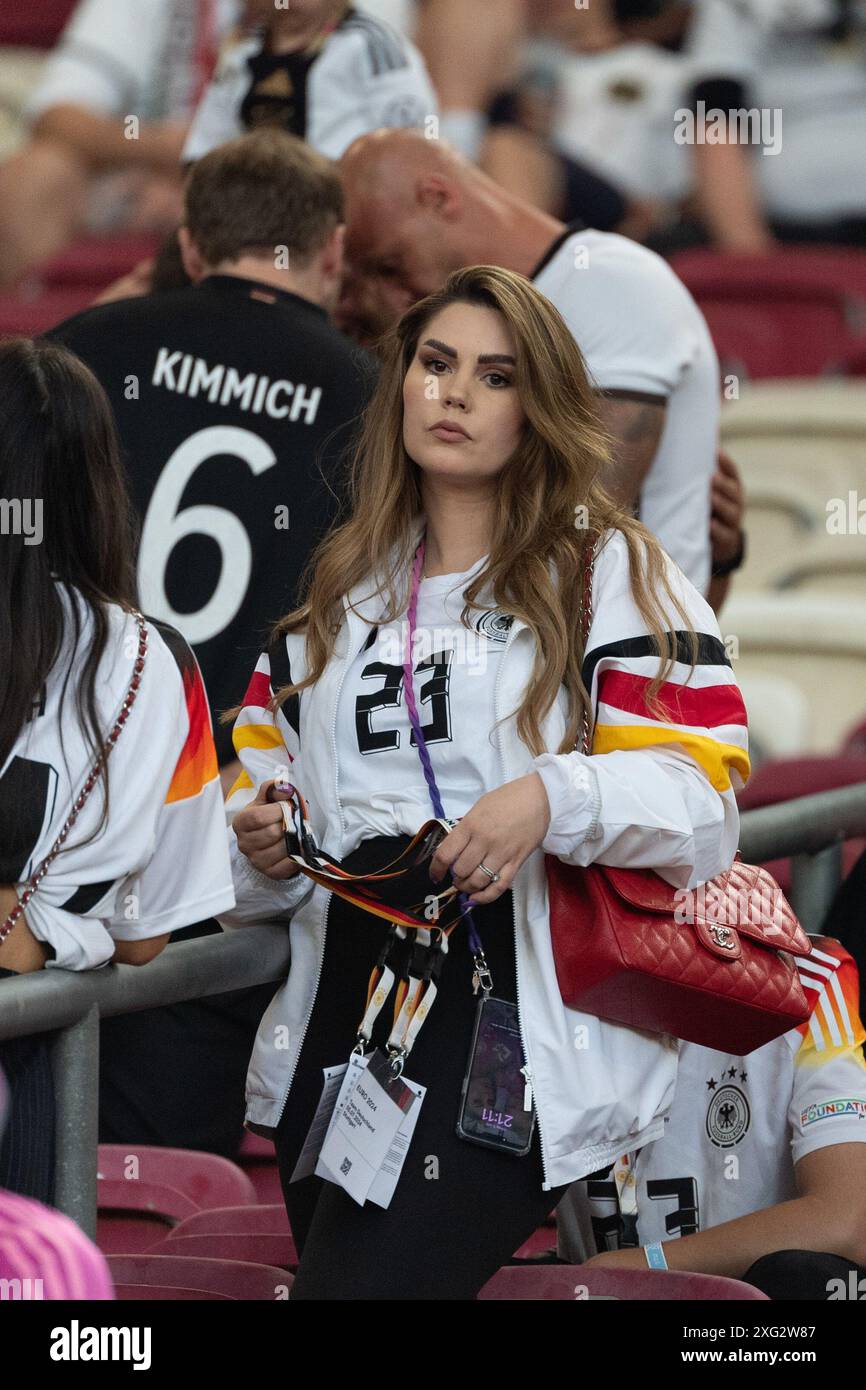 Alicia Andrich, Frau von Robert Andrich (Deutschland #23) GER, Spanien ...