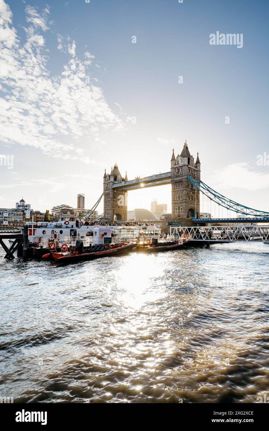 Tower Bridge, which crosses the River Thames between Tower Hamlets and ...