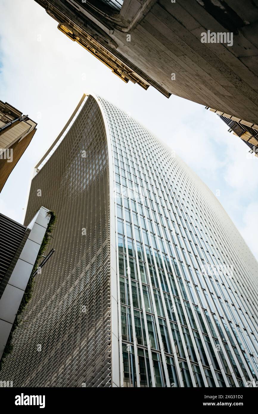 20 Fenchurch Street is a high-rise commercial building in the City of ...