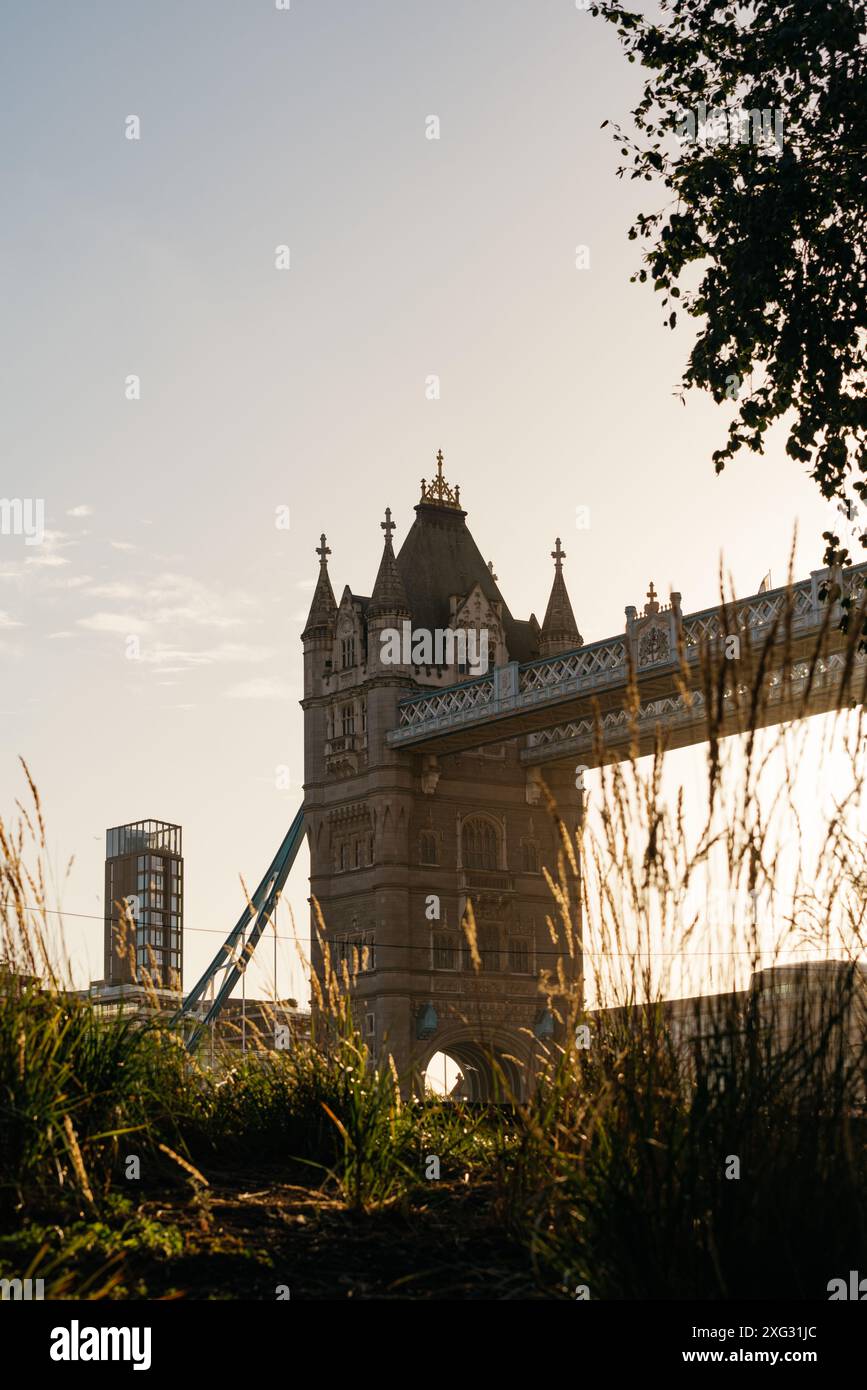 Tower Bridge, which crosses the River Thames between Tower Hamlets and ...