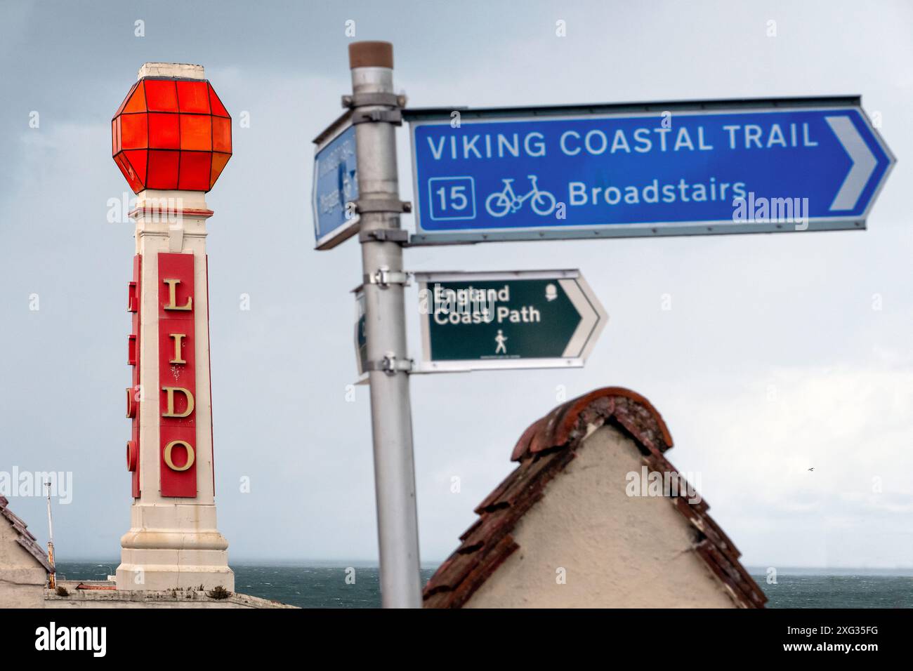 The Lido tower at Cliftonville Margate Kent UK Stock Photo - Alamy