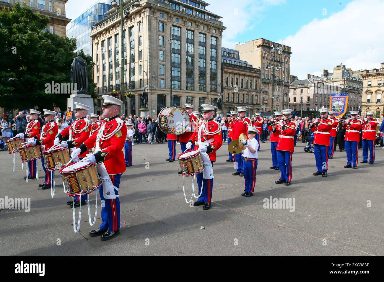 Annual ulster protestant celebration hi-res stock photography and ...