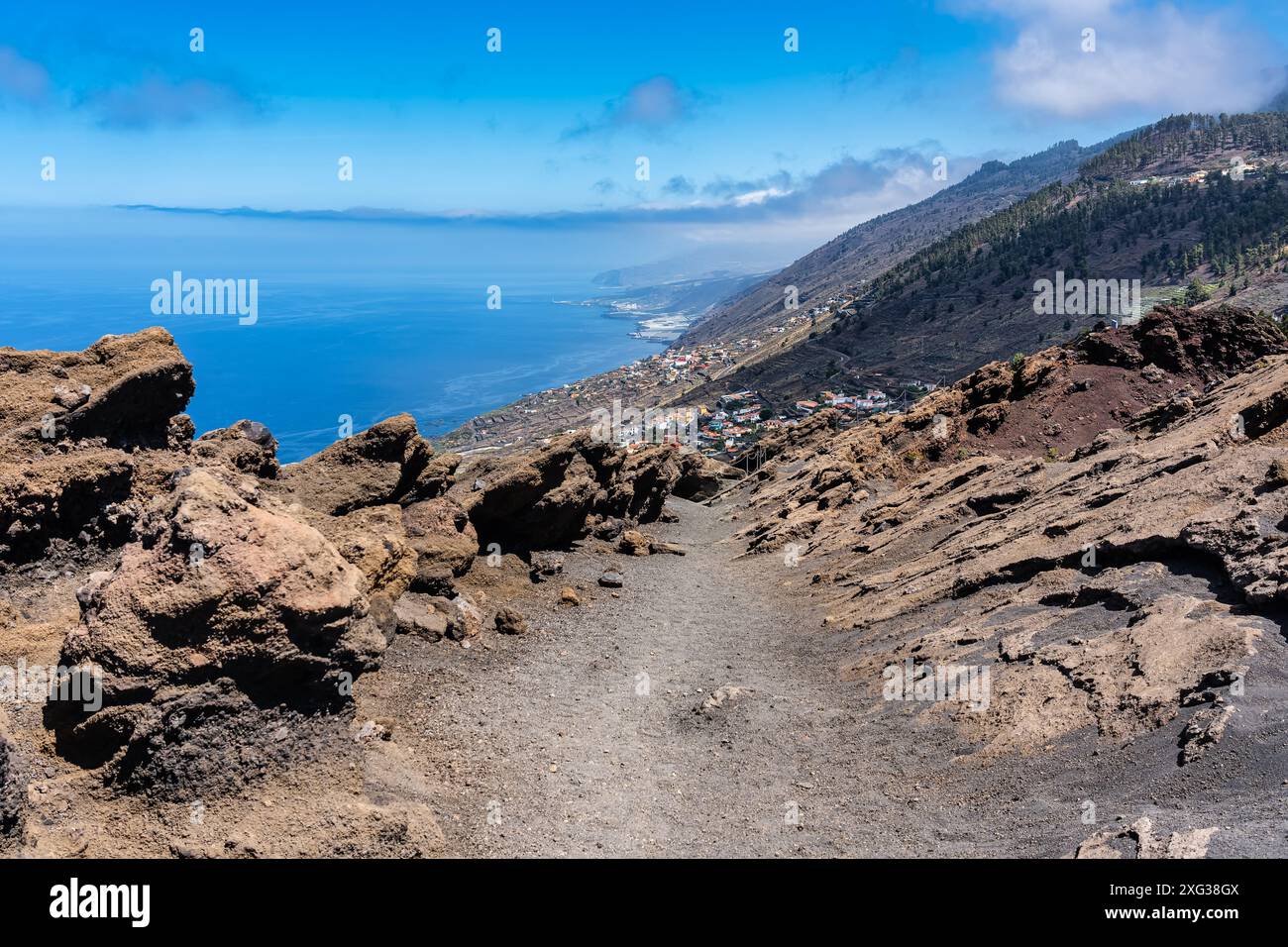 Hiking trail along the route of the volcanoes on the island of La Palma ...