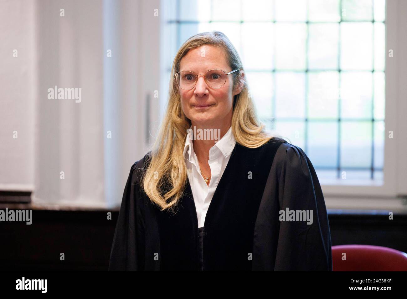 Richterin Dr. Marion Slota-Haaf bei dem Prozess gegen Bankier Christian ...