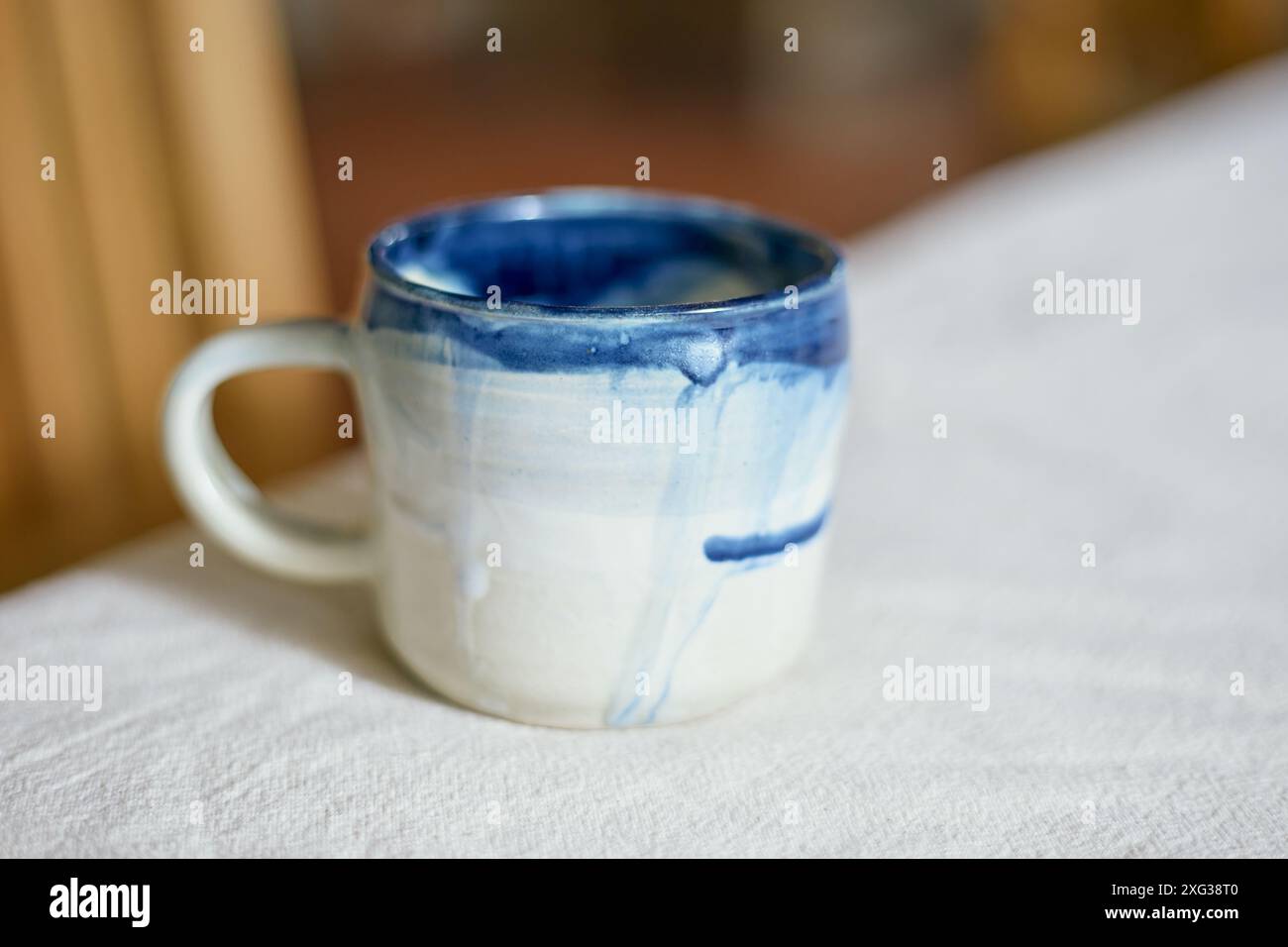 Textile textiles ceramic ceramics hi-res stock photography and images ...