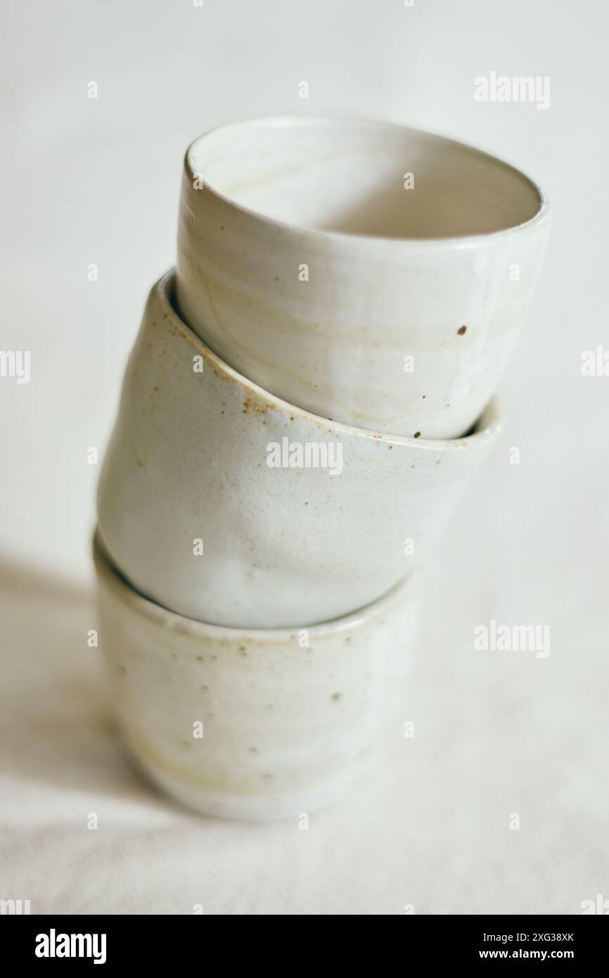 Textile textiles ceramic ceramics hi-res stock photography and images ...