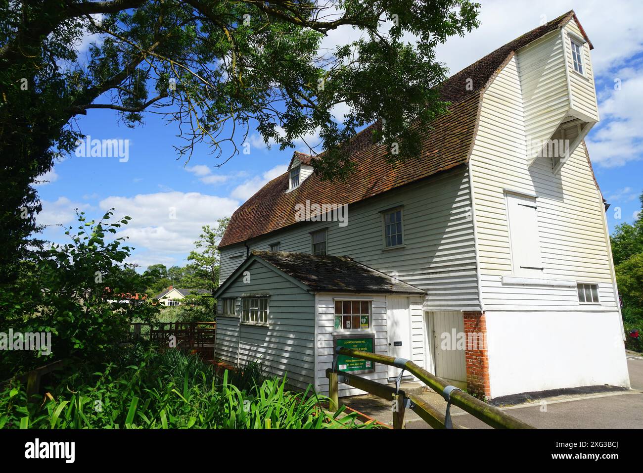 Colne river valley essex hi-res stock photography and images - Alamy