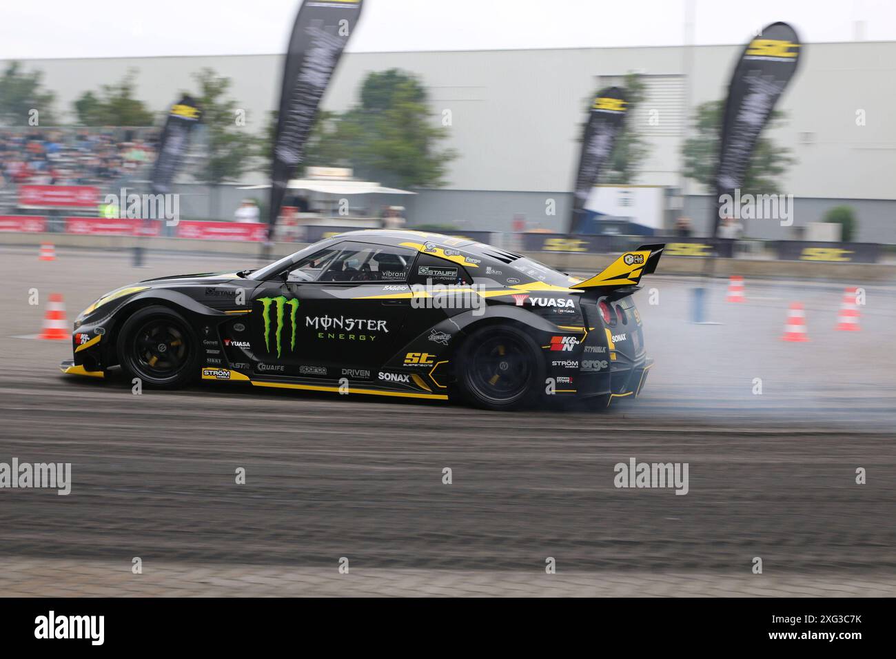 Fire & Smoke Show von Welt-Driftstar Baggsy Motorsportstar Steve ...