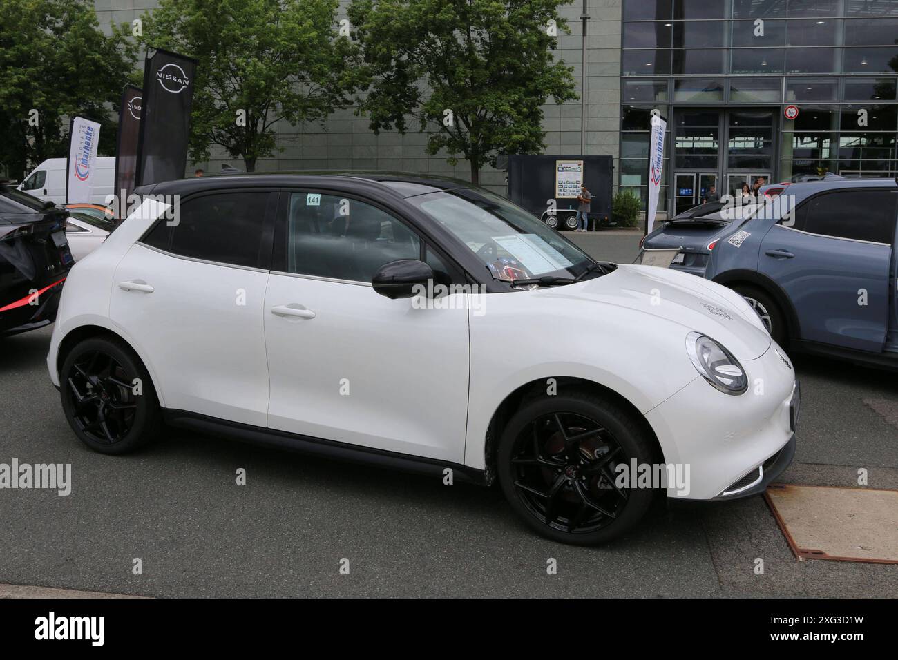 GWM ORA 03 400 Pro Farbe: Moonlight White / Weiss, Elektroauto, Baujahr ...