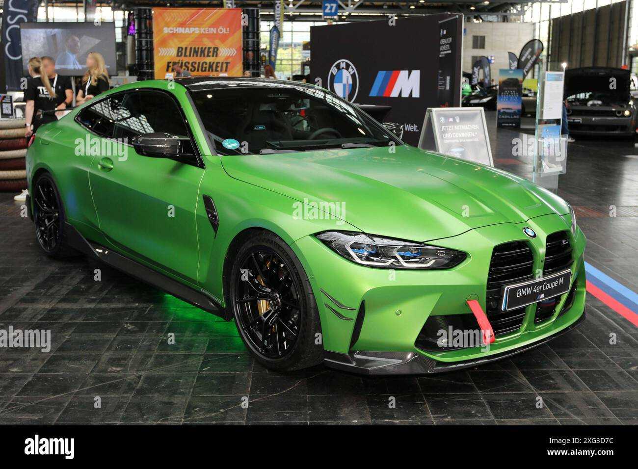 BMW M4 Competition Coupe 4er M, Baureihe G82, Baujahr 2024, Farbe: Individual Lack Grün, PS Days ...