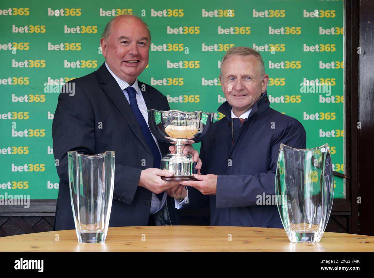 Winning connections after Queen Of The Pride won the bet365 Lancashire ...