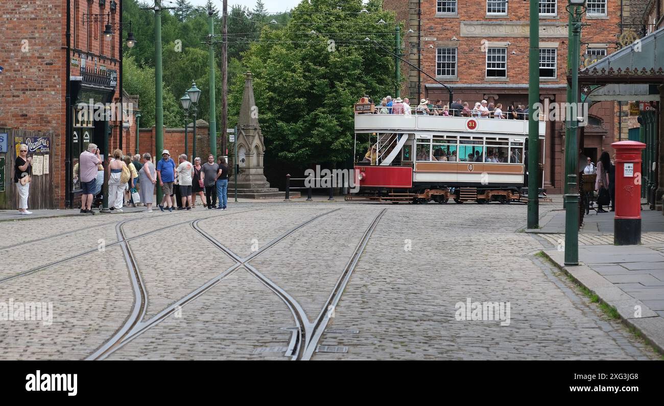Rails in street hi-res stock photography and images - Alamy