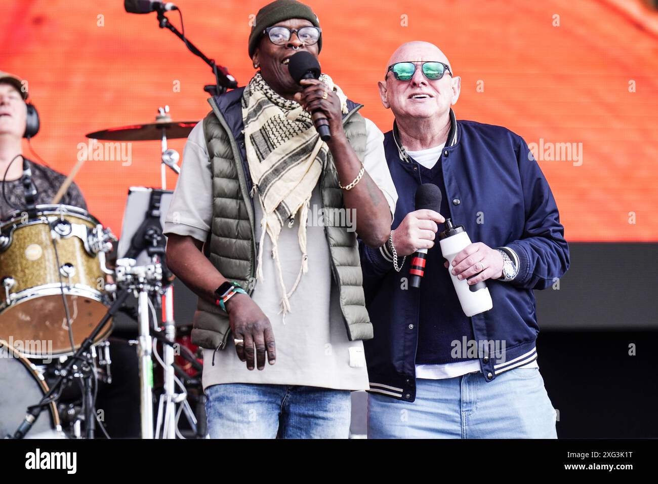 Kermit and Shaun Ryder, of Black Grape, performing on stage at BST Hyde ...