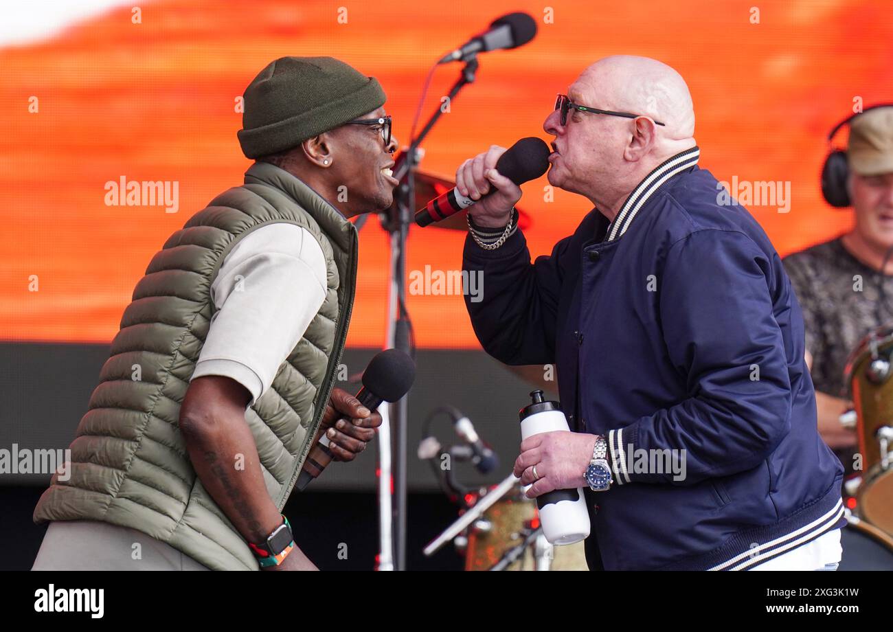 Kermit and Shaun Ryder, of Black Grape, performing on stage at BST Hyde ...