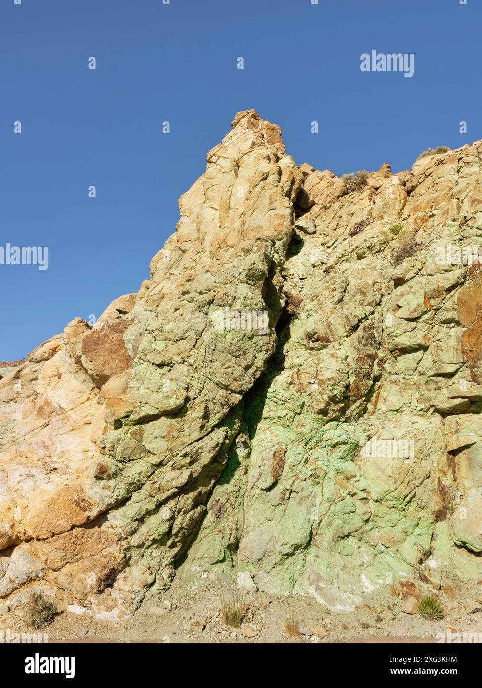 Blue stones / Los Azulejos, coloured by Copper oxide crystals formed by ...