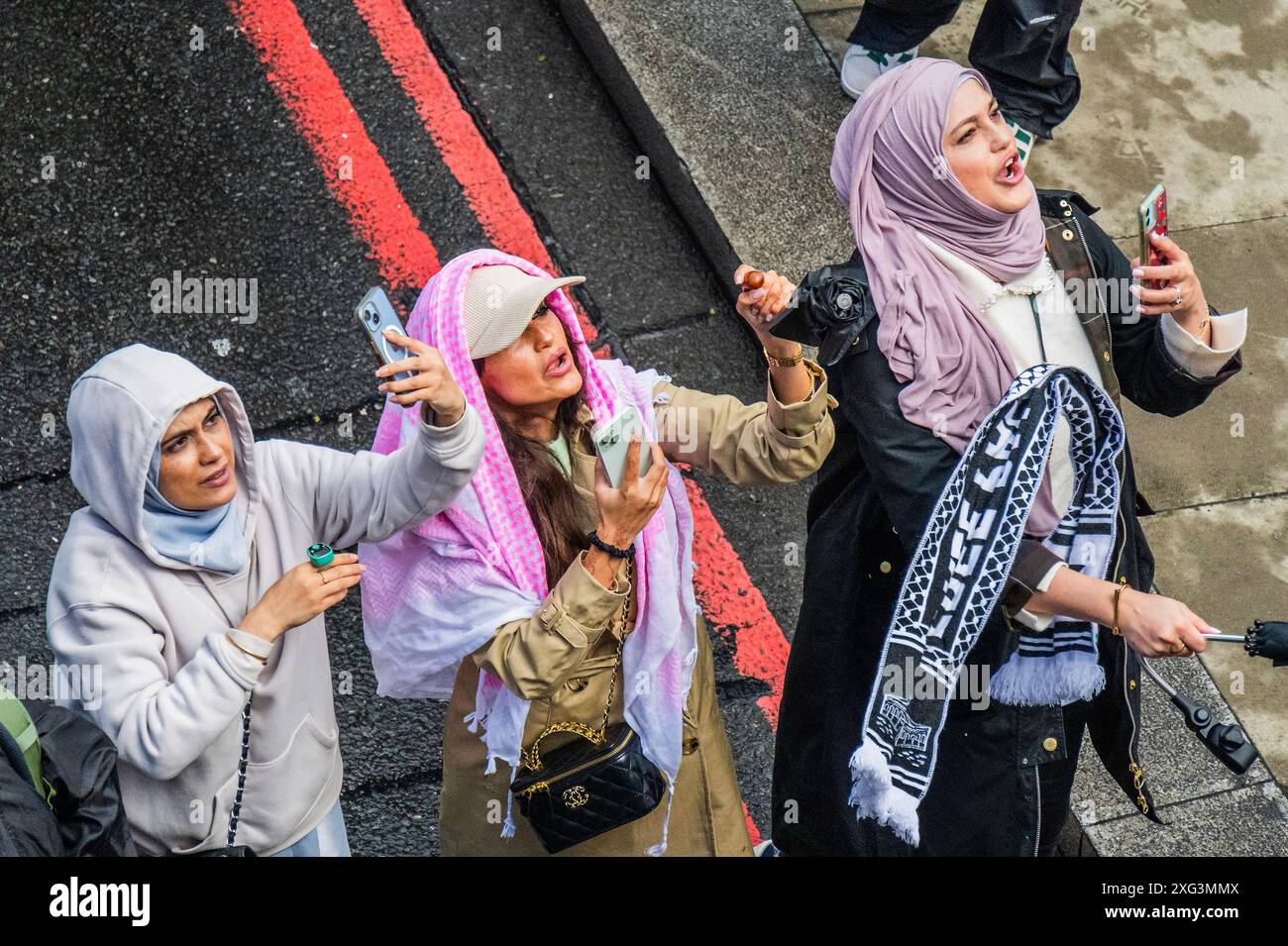 London, UK. 6th July, 2024. A tiny pro israel protest on Waterloo ...