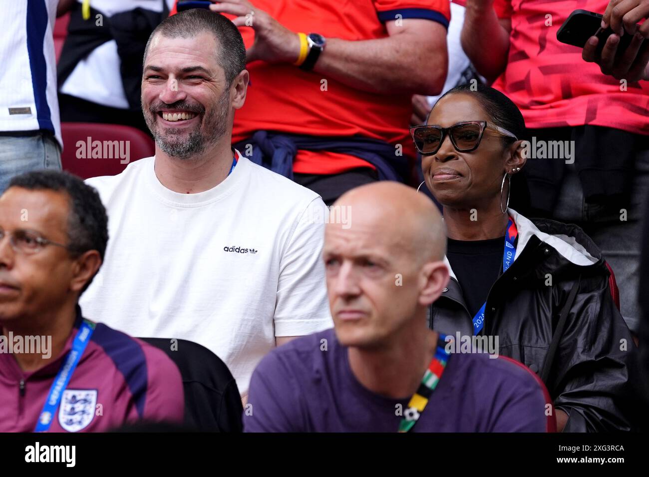 The parents of England's Jude Bellingham, Mark Bellingham and Denise ...
