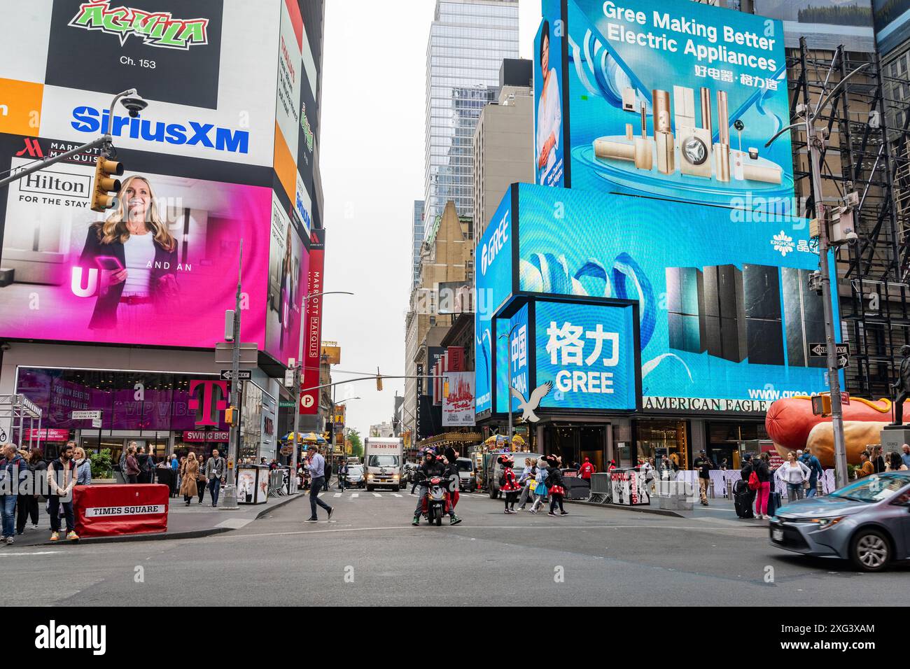 Times Square, one of the most famous places in Manhattan and the Big ...