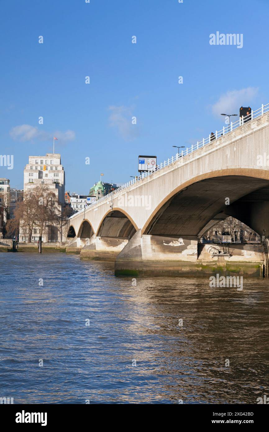 UK, England, London, River Thames with Waterloo Bridge from The South ...