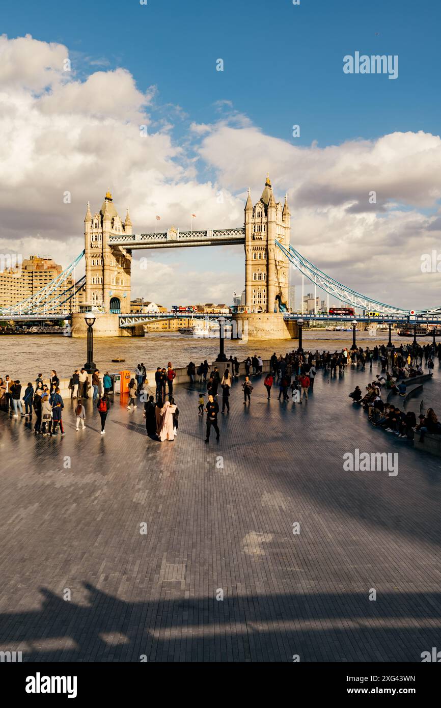 Tower Bridge crosses the River Thames between Tower Hamlets and ...