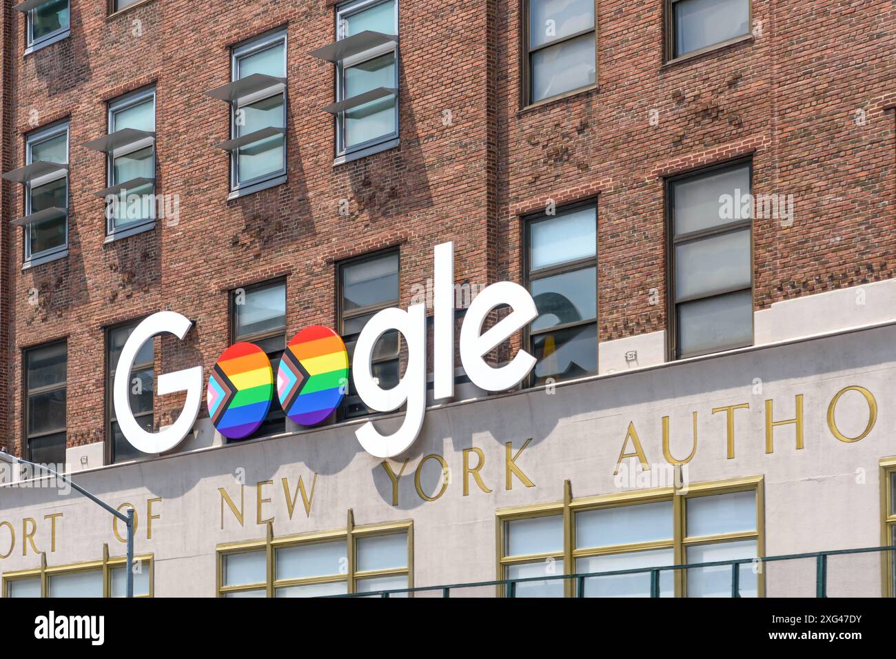 Google office new york hi-res stock photography and images - Alamy