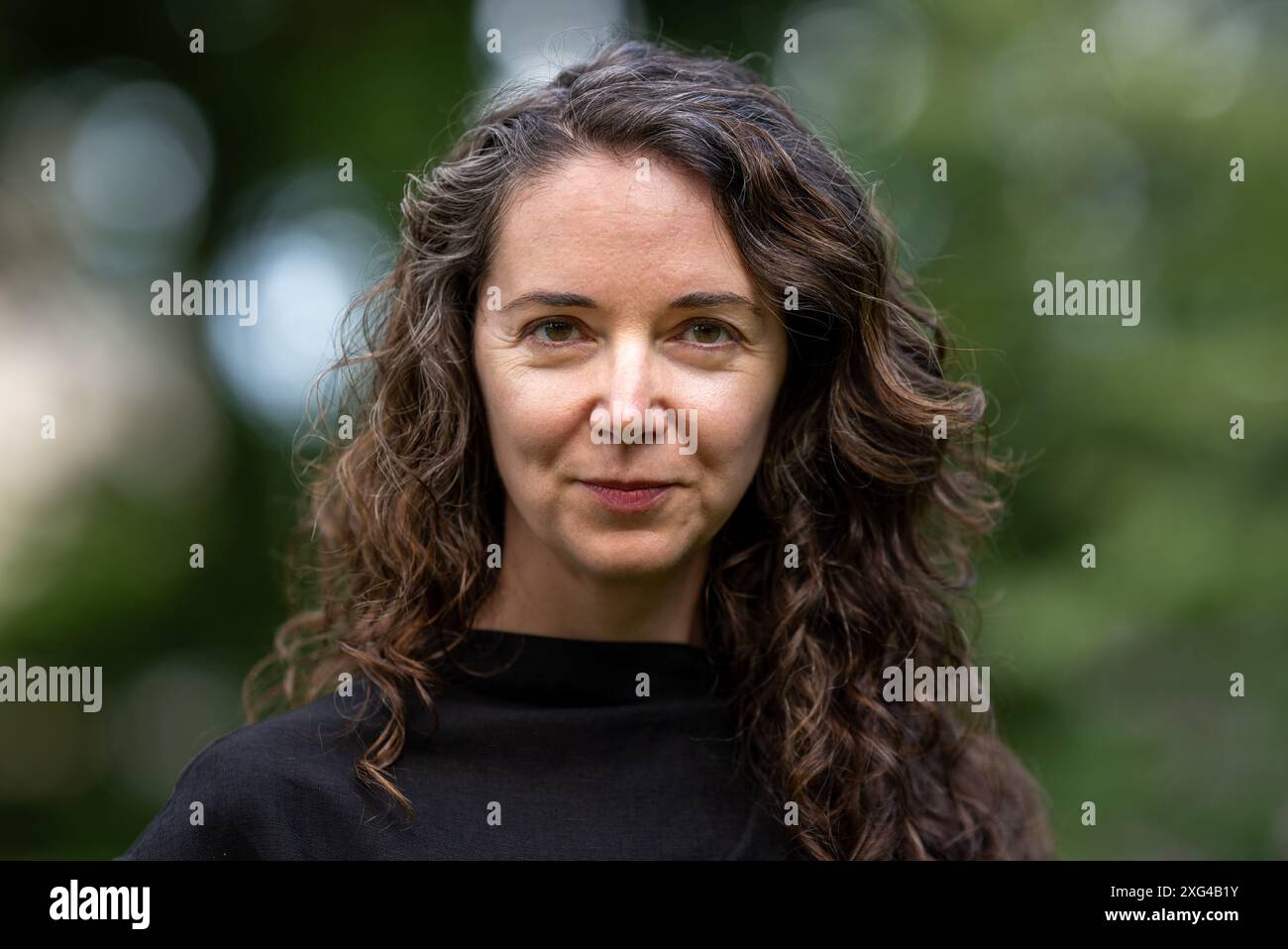 Iris wolff hi-res stock photography and images - Alamy