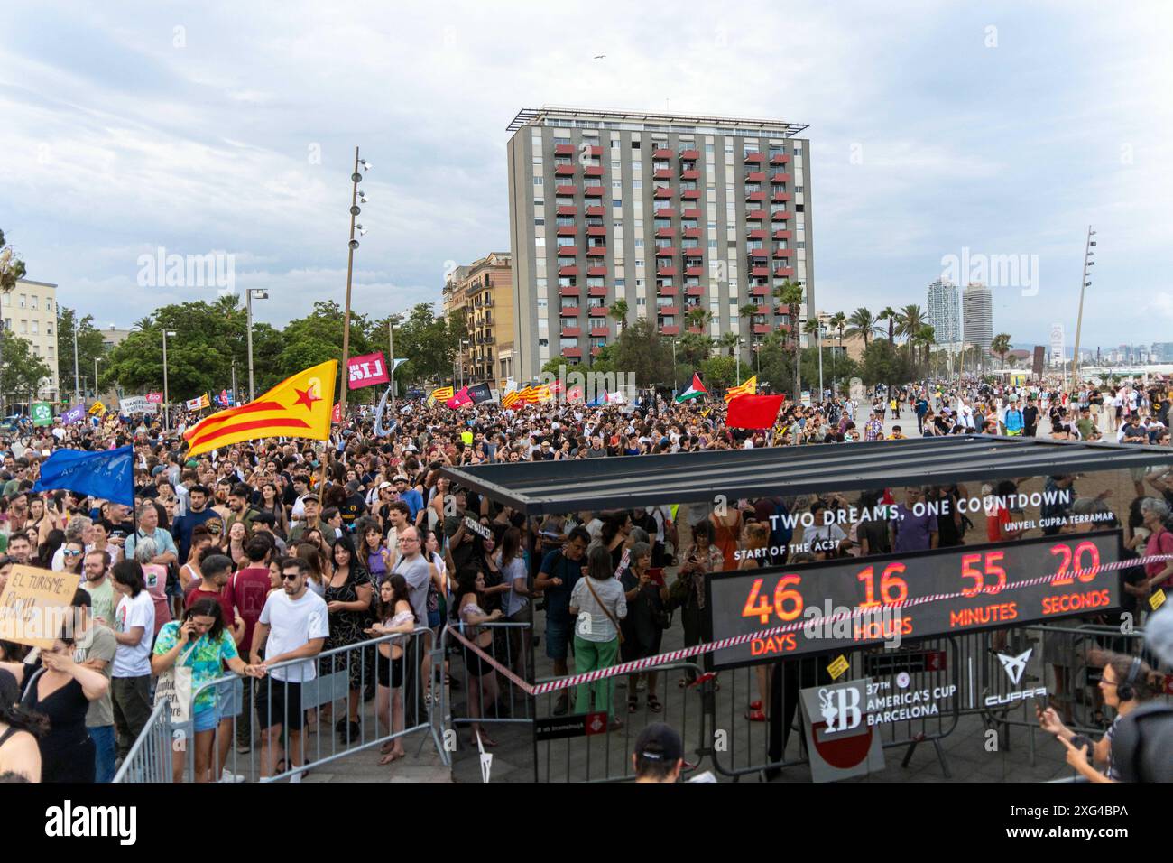 Barcelona, Spain. 06th July, 2024. Thousands of people are protesting ...
