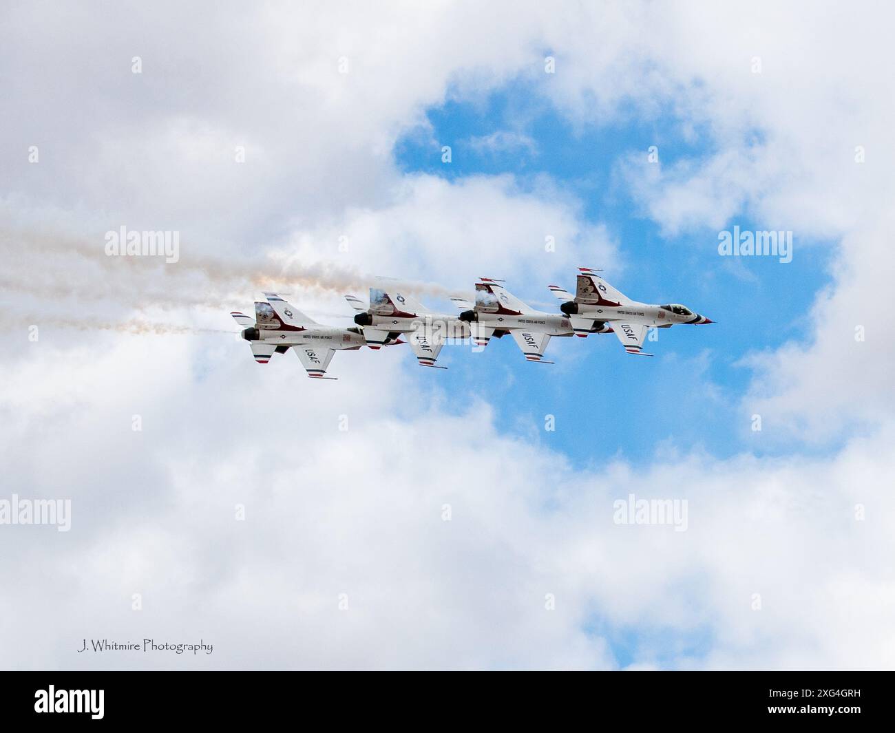 The incredible United States Air Force flight demonstration team, the ...