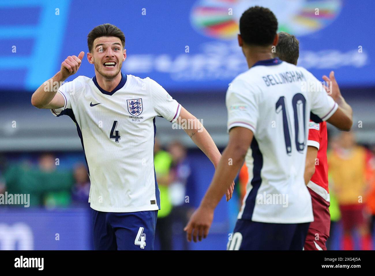 Dusseldorf, Germany. 06th July, 2024. Declan Rice of England and Jude ...