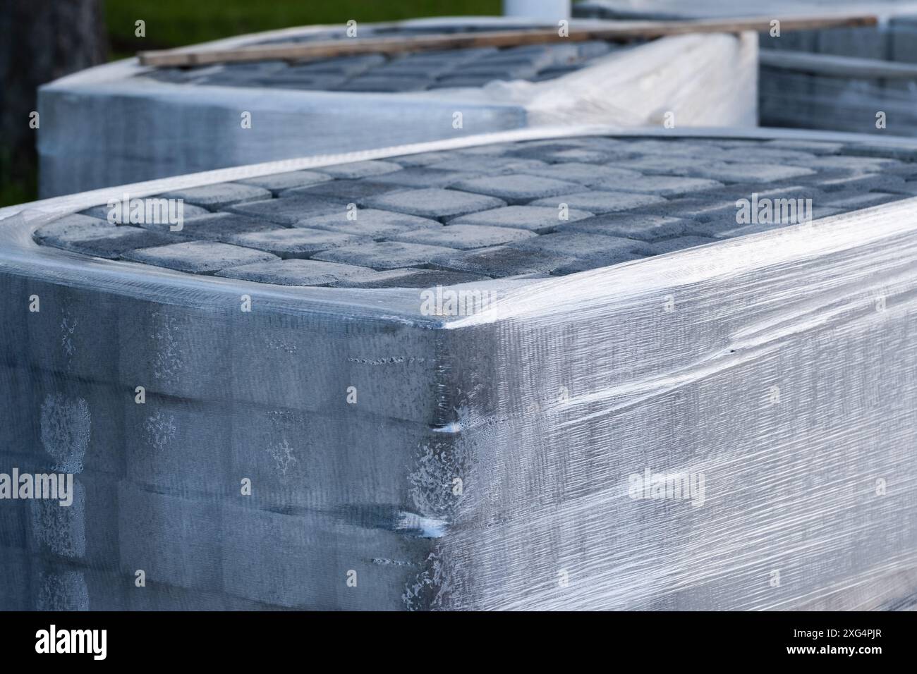 Stack concrete blocks construction hi-res stock photography and images ...