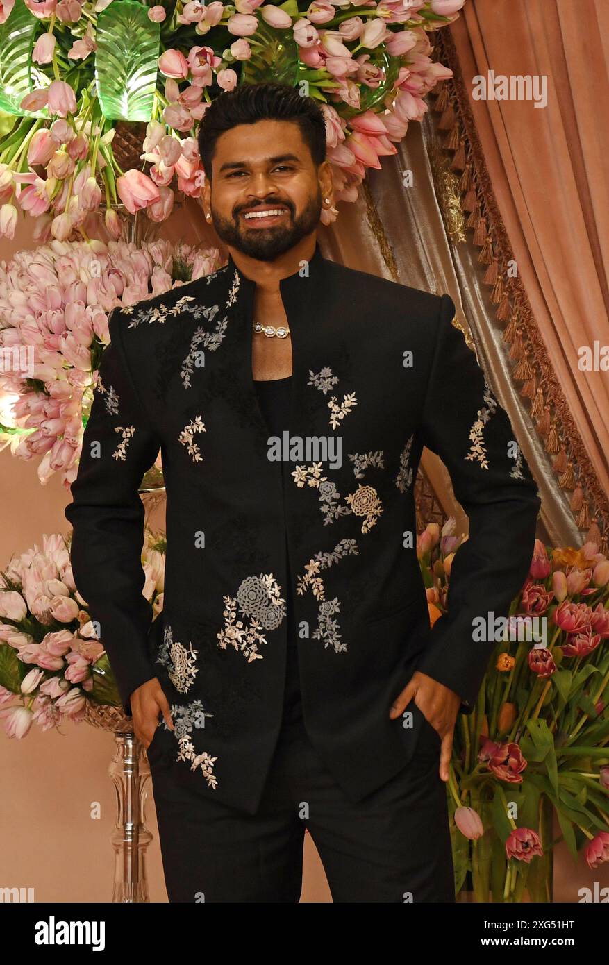 Mumbai, India. 05th July, 2024. Indian cricketer Shreyas Iyer poses for ...