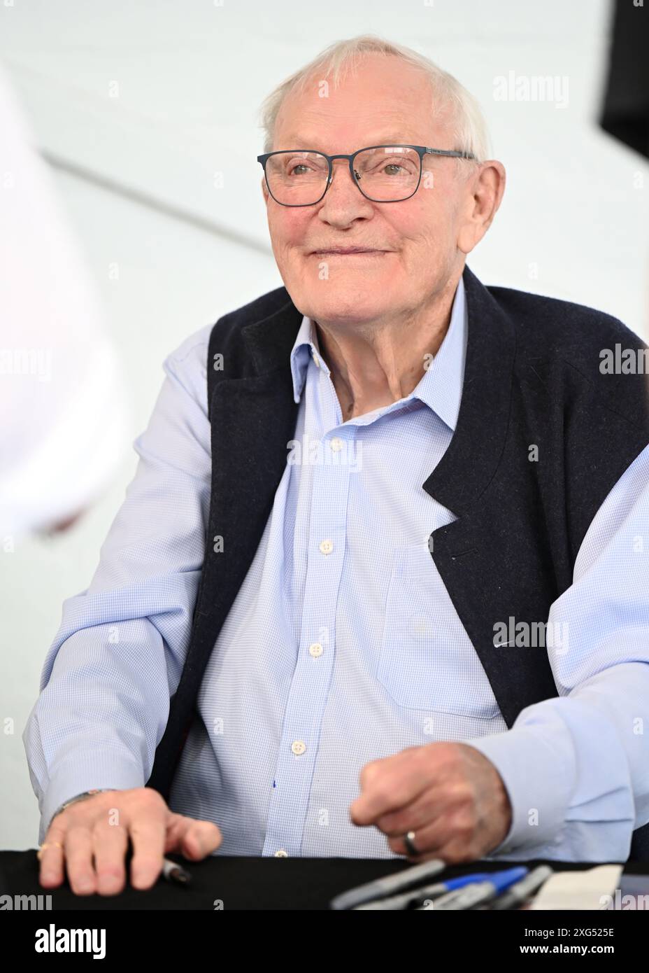 Sophie aldred and sylvester mccoy hi-res stock photography and images ...