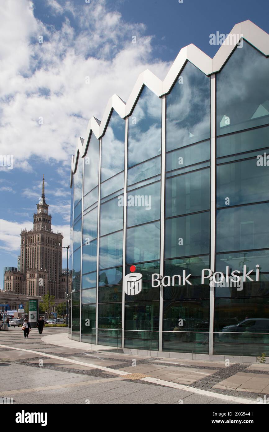 Rotunda pko in warsaw hi-res stock photography and images - Alamy