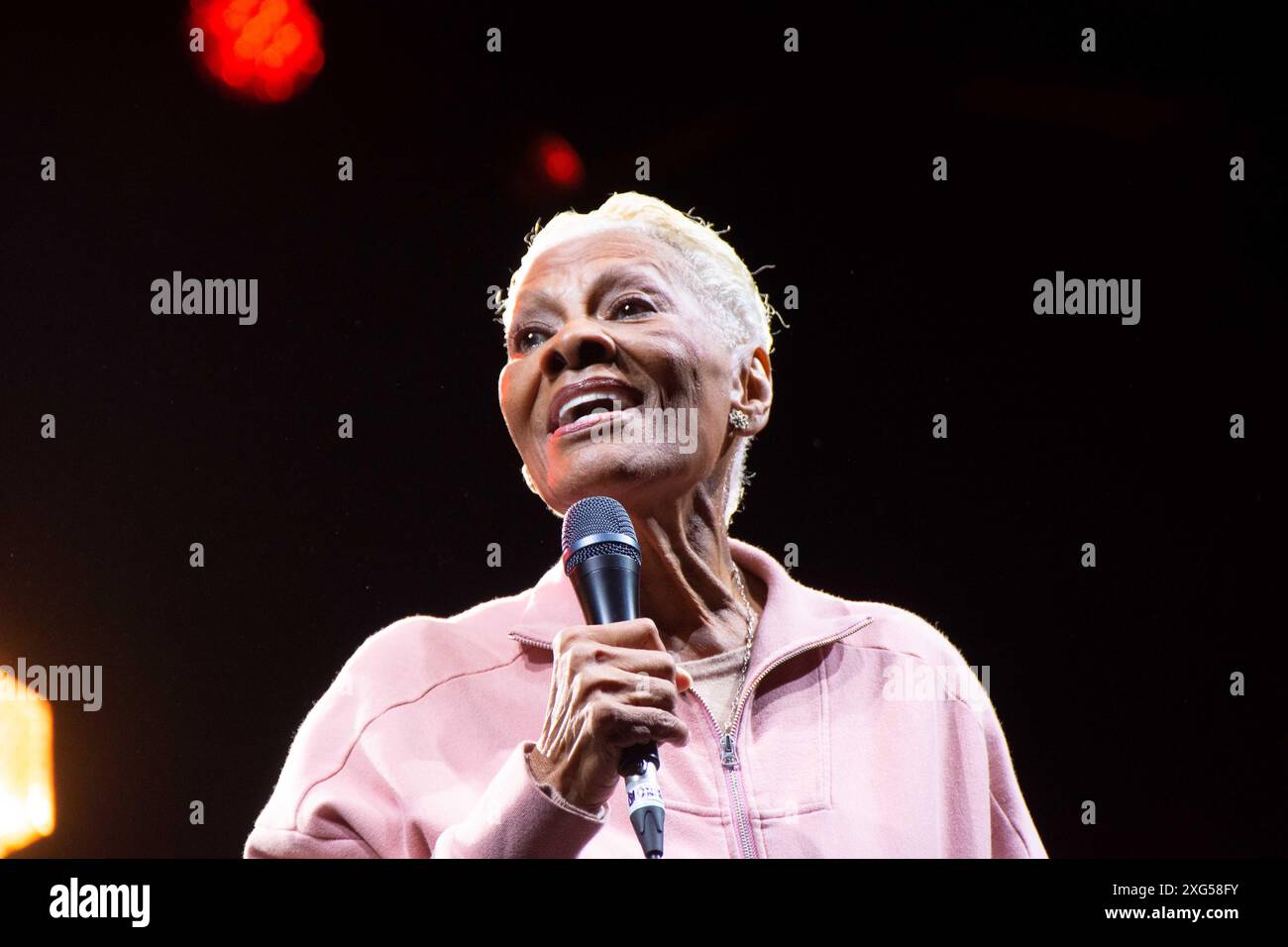 Brighton, East Sussex, UK. 6th July, 2024. Dionne Warwick, singing ...