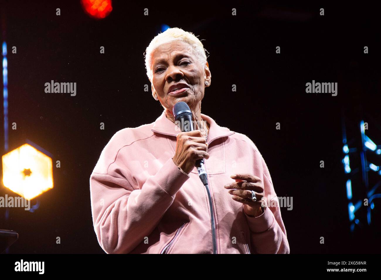 Brighton, East Sussex, UK. 6th July, 2024. Dionne Warwick, singing ...