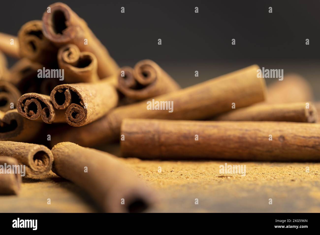 Cinnamon sticks for making cinnamon powder as spices, spices of ...